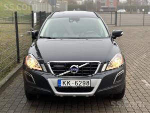 Grey Volvo XC60 2010 in Jelgava, with an engine capacity of 2.40 L and mileage of 0 thousand km for 6490 €, photo 5 on AUTOMOTO.COM.LV