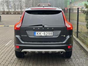 Grey Volvo XC60 2010 in Jelgava, with an engine capacity of 2.40 L and mileage of 0 thousand km for 6490 €, photo 6 on AUTOMOTO.COM.LV