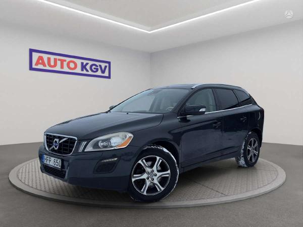 Grey Volvo XC60 2010 in Kaunas, with an engine capacity of 2.40 L and mileage of 219 thousand km for 8399 €, photo 1 on AUTOMOTO.COM.LV