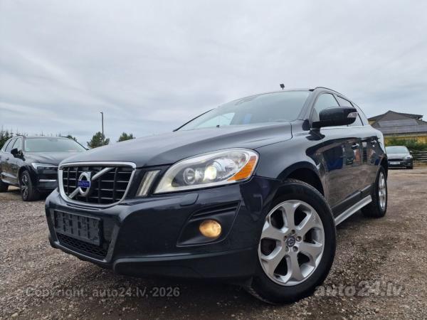 Pelēks Volvo XC60 2010 Tartu, ar dzinēja tilpumu 2.40 L un nobraukumu 246 tūkst. km par 9890 €, foto 1 vietnē AUTOMOTO.COM.LV