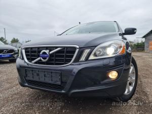 Pelēks Volvo XC60 2010 Tartu, ar dzinēja tilpumu 2.40 L un nobraukumu 246 tūkst. km par 9890 €, foto 2 vietnē AUTOMOTO.COM.LV