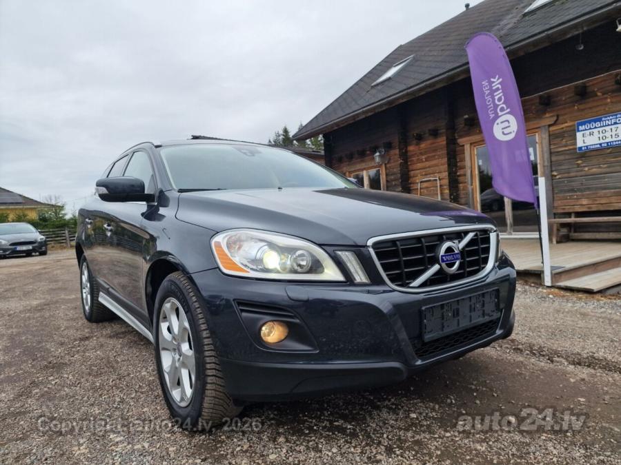 Pelēks Volvo XC60 2010 Tartu, ar dzinēja tilpumu 2.40 L un nobraukumu 246 tūkst. km par 9890 €, foto 7 vietnē AUTOMOTO.COM.LV