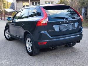 Pelēks Volvo XC60 2010 Anykščiai, ar dzinēja tilpumu 2.40 L un nobraukumu 320 tūkst. km par 6999 €, foto 5 vietnē AUTOMOTO.COM.LV
