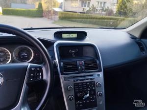Pelēks Volvo XC60 2010 Anykščiai, ar dzinēja tilpumu 2.40 L un nobraukumu 320 tūkst. km par 6999 €, foto 8 vietnē AUTOMOTO.COM.LV