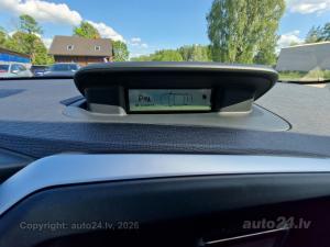Серый Вольво ХС60 2010 в Таллин, объемом двигателя 2.40 л и пробегом 246 тыс. км за 8790 €, фото 20 на AUTOMOTO.COM.LV