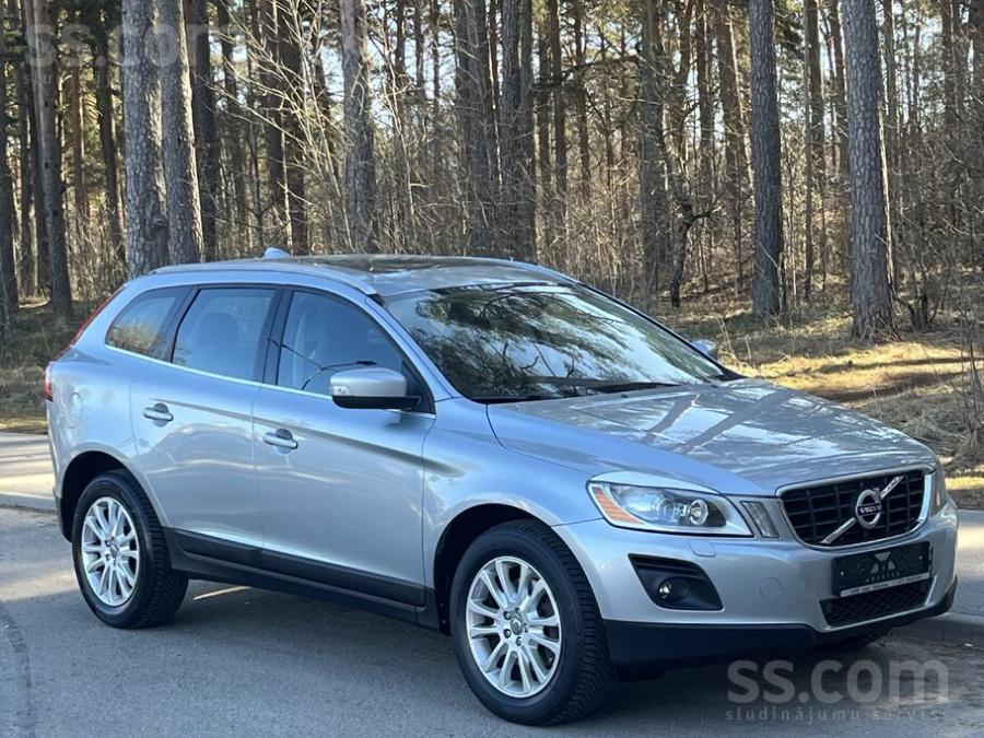 Grey Volvo XC60 2010 in Valmiera, with an engine capacity of 2.40 L and mileage of 0 thousand km for 9800 €, photo 6 on AUTOMOTO.COM.LV