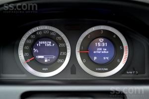 Серый Вольво ХС60 2010 в Тукумс, объемом двигателя 2.40 л и пробегом 326 тыс. км за 7290 €, фото 16 на AUTOMOTO.COM.LV