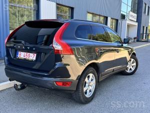 Grey Volvo XC60 2010 in Riga, with an engine capacity of 2.40 L and mileage of 346 thousand km for 7800 €, photo 6 on AUTOMOTO.COM.LV