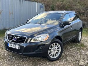 Grey Volvo XC60 2010 in Riga, with an engine capacity of 2.40 L and mileage of 354 thousand km for 8495 €, photo 4 on AUTOMOTO.COM.LV