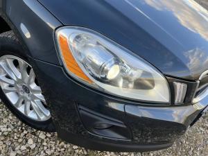 Grey Volvo XC60 2010 in Riga, with an engine capacity of 2.40 L and mileage of 354 thousand km for 8495 €, photo 18 on AUTOMOTO.COM.LV
