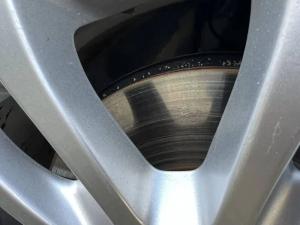 Grey Volvo XC60 2010 in Riga, with an engine capacity of 2.40 L and mileage of 354 thousand km for 8495 €, photo 19 on AUTOMOTO.COM.LV