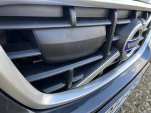 Grey Volvo XC60 2010 in Riga, with an engine capacity of 2.40 L and mileage of 354 thousand km for 8495 €, photo 21 on AUTOMOTO.COM.LV