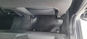 Pelēks Volvo XC60 2010 Rīga, ar dzinēja tilpumu 2.40 L un nobraukumu 278 tūkst. km par 7500 €, foto 14 vietnē AUTOMOTO.COM.LV