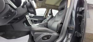 Pelēks Volvo XC60 2010 Rīga, ar dzinēja tilpumu 2.40 L un nobraukumu 205 tūkst. km par 9700 €, foto 14 vietnē AUTOMOTO.COM.LV