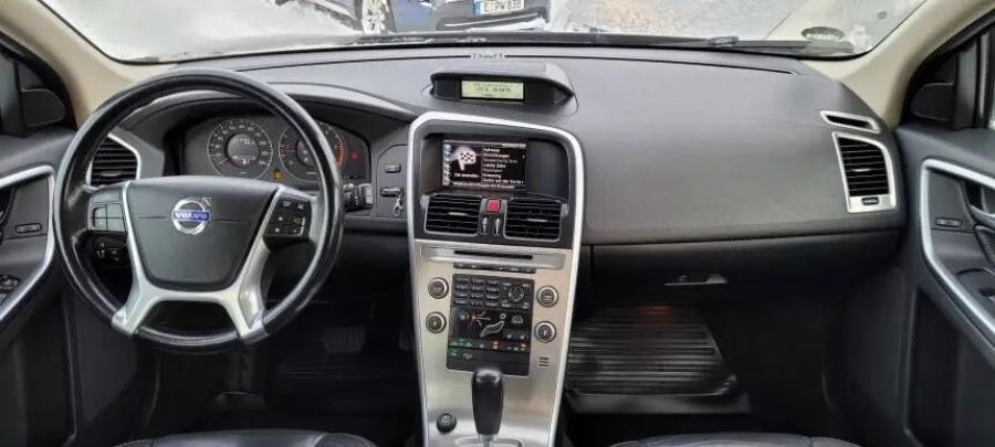 Pelēks Volvo XC60 2010 Rīga, ar dzinēja tilpumu 2.40 L un nobraukumu 214 tūkst. km par 10200 €, foto 13 vietnē AUTOMOTO.COM.LV