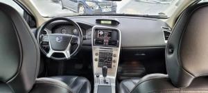 Pelēks Volvo XC60 2010 Rīga, ar dzinēja tilpumu 2.40 L un nobraukumu 214 tūkst. km par 10200 €, foto 14 vietnē AUTOMOTO.COM.LV