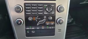 Pelēks Volvo XC60 2010 Rīga, ar dzinēja tilpumu 2.40 L un nobraukumu 214 tūkst. km par 10200 €, foto 15 vietnē AUTOMOTO.COM.LV