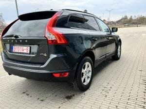 Серый Вольво ХС60 2010 в Резекне, объемом двигателя 2.00 л и пробегом 280 тыс. км за 7900 €, фото 8 на AUTOMOTO.COM.LV