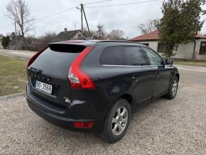 Pelēks Volvo XC60 2010 Ventspils, ar dzinēja tilpumu 2.40 L un nobraukumu 318 tūkst. km par 6900 €, foto 5 vietnē AUTOMOTO.COM.LV