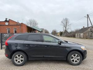 Pelēks Volvo XC60 2010 Ventspils, ar dzinēja tilpumu 2.40 L un nobraukumu 318 tūkst. km par 6900 €, foto 9 vietnē AUTOMOTO.COM.LV