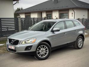 Grey Volvo XC60 2010 in Jelgava, with an engine capacity of 2.40 L and mileage of 255 thousand km for 9250 €, photo  on AUTOMOTO.COM.LV