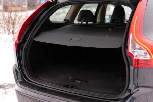 Pelēks Volvo XC60 2010 Rīga, ar dzinēja tilpumu 2.00 L un nobraukumu 203 tūkst. km par 9495 €, foto 7 vietnē AUTOMOTO.COM.LV