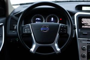 Pelēks Volvo XC60 2010 Rīga, ar dzinēja tilpumu 2.00 L un nobraukumu 203 tūkst. km par 9495 €, foto 27 vietnē AUTOMOTO.COM.LV