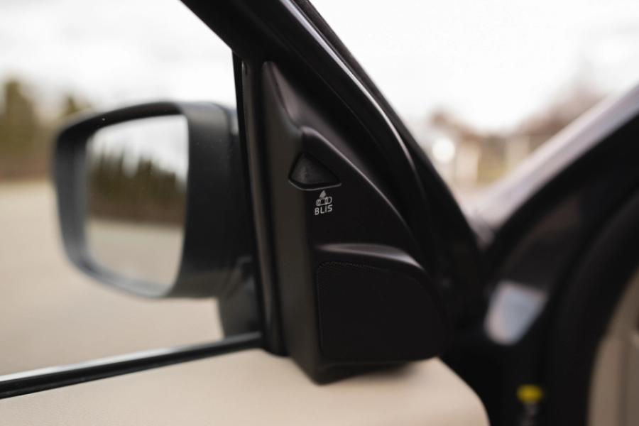 Pelēks Volvo XC60 2010 Rīga, ar dzinēja tilpumu 2.40 L un nobraukumu 347 tūkst. km par 8900 €, foto 19 vietnē AUTOMOTO.COM.LV