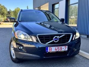 Grey Volvo XC60 2010 in Riga, with an engine capacity of 2.40 L and mileage of 346 thousand km for 7800 €, photo  on AUTOMOTO.COM.LV