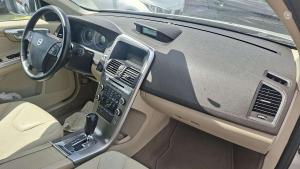 Pelēks Volvo XC60 2010 Kauņa, ar dzinēja tilpumu 2.40 L un nobraukumu 240 tūkst. km par 7600 €, foto 11 vietnē AUTOMOTO.COM.LV