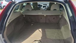 Pelēks Volvo XC60 2010 Kauņa, ar dzinēja tilpumu 2.40 L un nobraukumu 240 tūkst. km par 7600 €, foto 17 vietnē AUTOMOTO.COM.LV