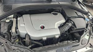 Pelēks Volvo XC60 2010 Kauņa, ar dzinēja tilpumu 2.40 L un nobraukumu 240 tūkst. km par 7600 €, foto 18 vietnē AUTOMOTO.COM.LV