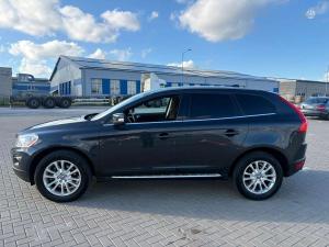 Pelēks Volvo XC60 2010 Tauragė, ar dzinēja tilpumu 2.40 L un nobraukumu 318 tūkst. km par 7500 €, foto 3 vietnē AUTOMOTO.COM.LV
