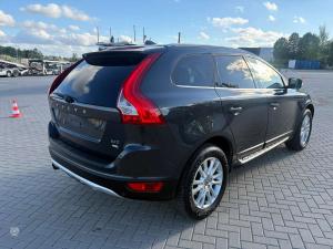 Pelēks Volvo XC60 2010 Tauragė, ar dzinēja tilpumu 2.40 L un nobraukumu 318 tūkst. km par 7500 €, foto 6 vietnē AUTOMOTO.COM.LV