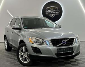 Pelēks Volvo XC60 2010 Marijampole, ar dzinēja tilpumu 2.40 L un nobraukumu 150 tūkst. km par 10750 €, foto  vietnē AUTOMOTO.COM.LV
