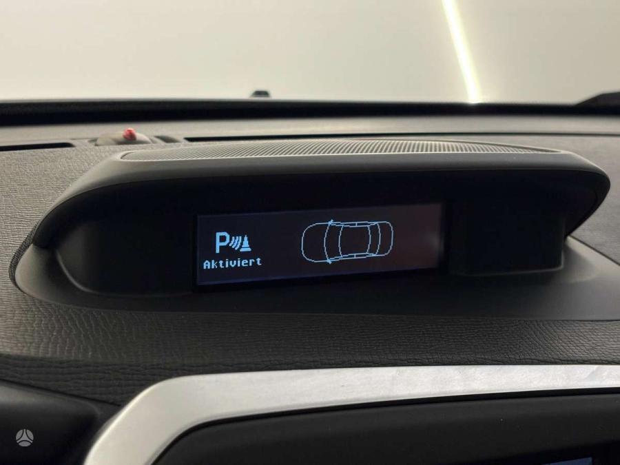 Pelēks Volvo XC60 2010 Marijampole, ar dzinēja tilpumu 2.40 L un nobraukumu 150 tūkst. km par 10750 €, foto 22 vietnē AUTOMOTO.COM.LV