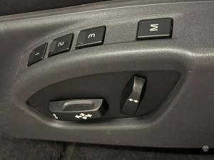 Pelēks Volvo XC60 2010 Marijampole, ar dzinēja tilpumu 2.40 L un nobraukumu 150 tūkst. km par 10750 €, foto 24 vietnē AUTOMOTO.COM.LV