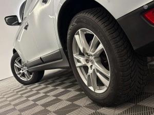 Pelēks Volvo XC60 2010 Marijampole, ar dzinēja tilpumu 2.40 L un nobraukumu 150 tūkst. km par 10750 €, foto 33 vietnē AUTOMOTO.COM.LV