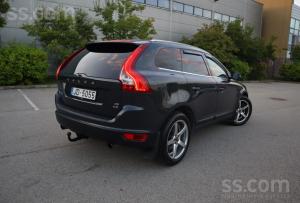 Grey Volvo XC60 2010 in Riga, with an engine capacity of 2.40 L and mileage of 0 thousand km for 5990 €, photo 9 on AUTOMOTO.COM.LV