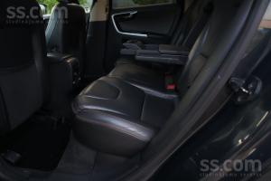 Grey Volvo XC60 2010 in Riga, with an engine capacity of 2.40 L and mileage of 0 thousand km for 5990 €, photo 17 on AUTOMOTO.COM.LV