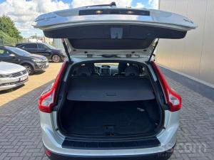 Pelēks Volvo XC60 2010 Liepāja, ar dzinēja tilpumu 2.40 L un nobraukumu 222 tūkst. km par 8240 €, foto 16 vietnē AUTOMOTO.COM.LV