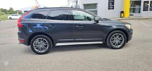 Grey Volvo XC60 2010 in Jonava, with an engine capacity of 2.40 L and mileage of 301 thousand km for 8999 €, photo 16 on AUTOMOTO.COM.LV