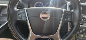 Grey Volvo XC60 2010 in Jonava, with an engine capacity of 2.40 L and mileage of 301 thousand km for 8999 €, photo 32 on AUTOMOTO.COM.LV