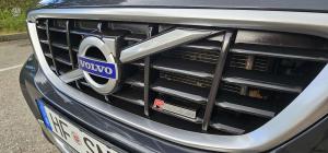 Grey Volvo XC60 2010 in Jonava, with an engine capacity of 2.40 L and mileage of 301 thousand km for 8999 €, photo 36 on AUTOMOTO.COM.LV