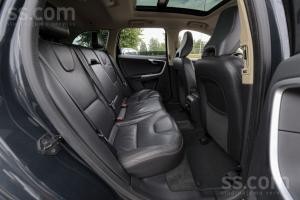 Pelēks Volvo XC60 2010 Jelgava, ar dzinēja tilpumu 2.00 L un nobraukumu 0 tūkst. km par 8990 €, foto 11 vietnē AUTOMOTO.COM.LV