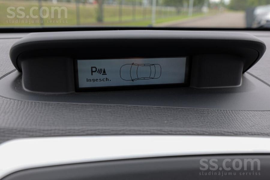 Pelēks Volvo XC60 2010 Jelgava, ar dzinēja tilpumu 2.00 L un nobraukumu 0 tūkst. km par 8990 €, foto 15 vietnē AUTOMOTO.COM.LV