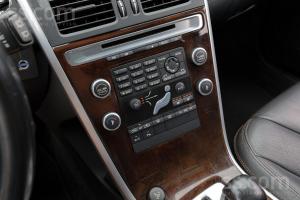 Pelēks Volvo XC60 2010 Jelgava, ar dzinēja tilpumu 2.00 L un nobraukumu 0 tūkst. km par 8990 €, foto 17 vietnē AUTOMOTO.COM.LV