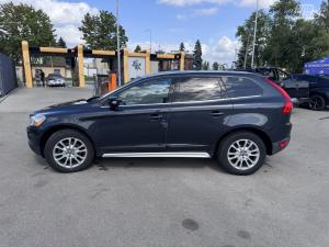 Grey Volvo XC60 2010 in Pakruojis, with an engine capacity of 2.40 L and mileage of 320 thousand km for 8600 €, photo 10 on AUTOMOTO.COM.LV