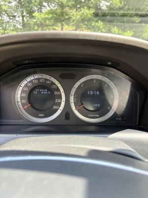 Pelēks Volvo XC60 2010 Kauņa, ar dzinēja tilpumu 2.40 L un nobraukumu 375 tūkst. km par 6000 €, foto 17 vietnē AUTOMOTO.COM.LV