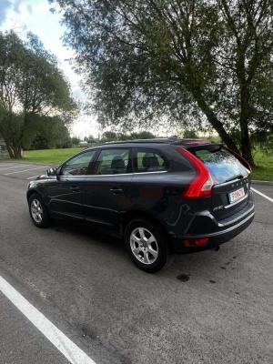 Pelēks Volvo XC60 2010 Pasvalys, ar dzinēja tilpumu 2.00 L un nobraukumu 289 tūkst. km par 6250 €, foto 3 vietnē AUTOMOTO.COM.LV